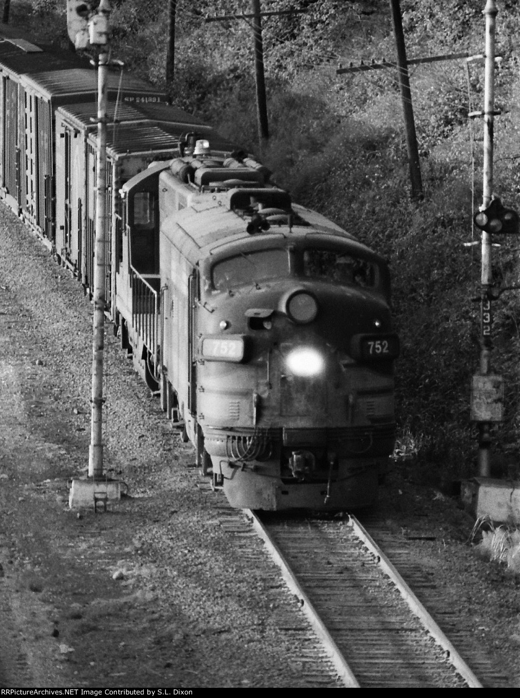 BN 752 West @ Bayside